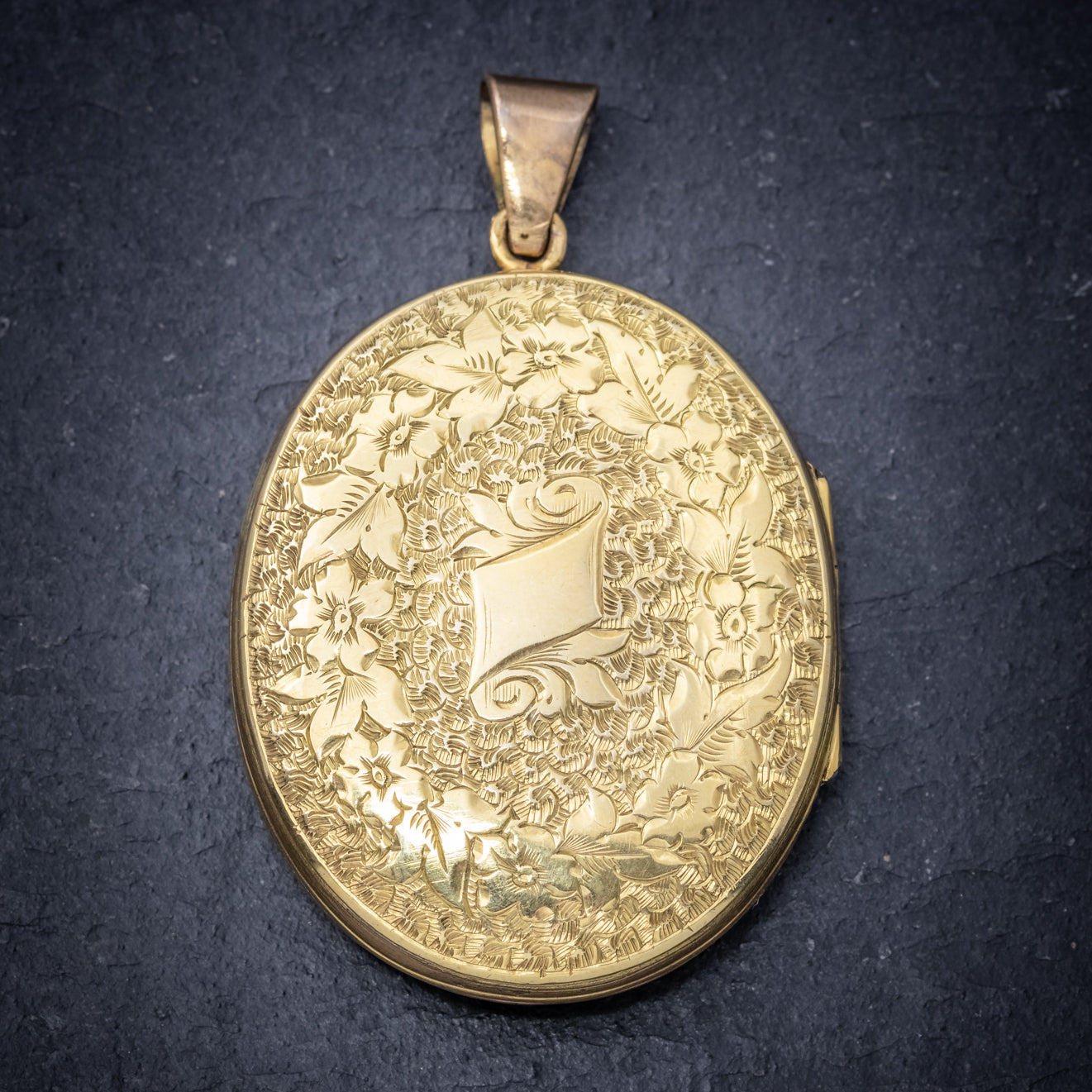ANTIQUE VICTORIAN ENGRAVED 18CT GOLD LOCKET CIRCA 1880 – Antique ...