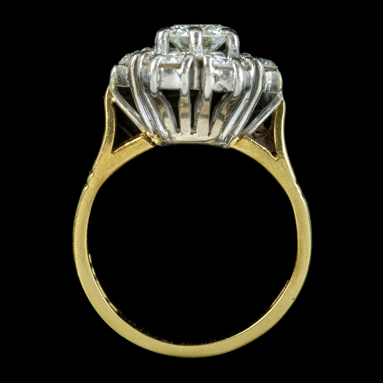 Vintage Diamond Daisy Cluster Ring 1.9ct Total Dated 1981 – Antique Jewellery Online