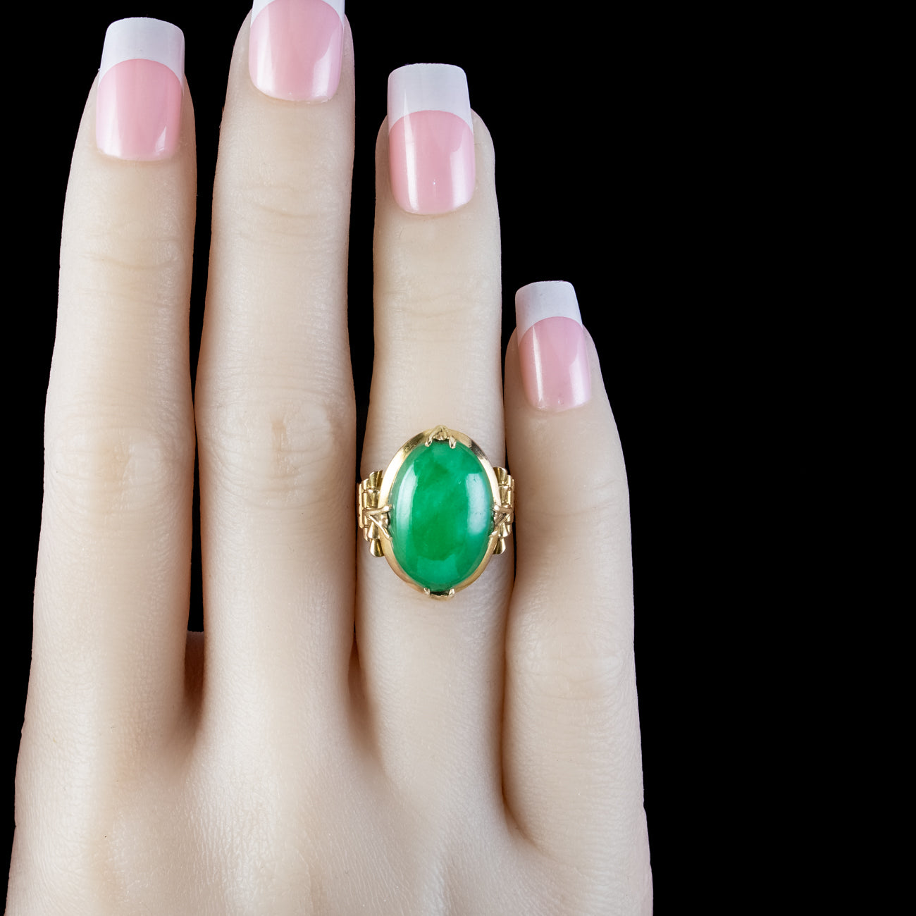 Vintage Jade Cocktail Ring 10ct Stone – Antique Jewellery Online